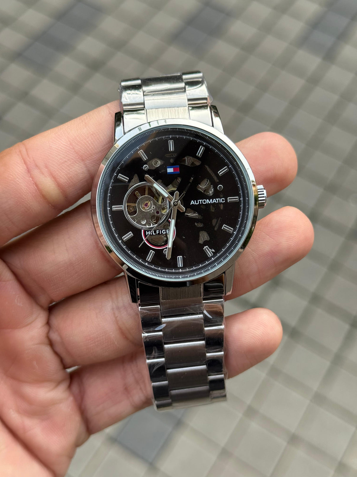 TOMMY HILFIGER AUTOMATIC WATCH – Brandadox